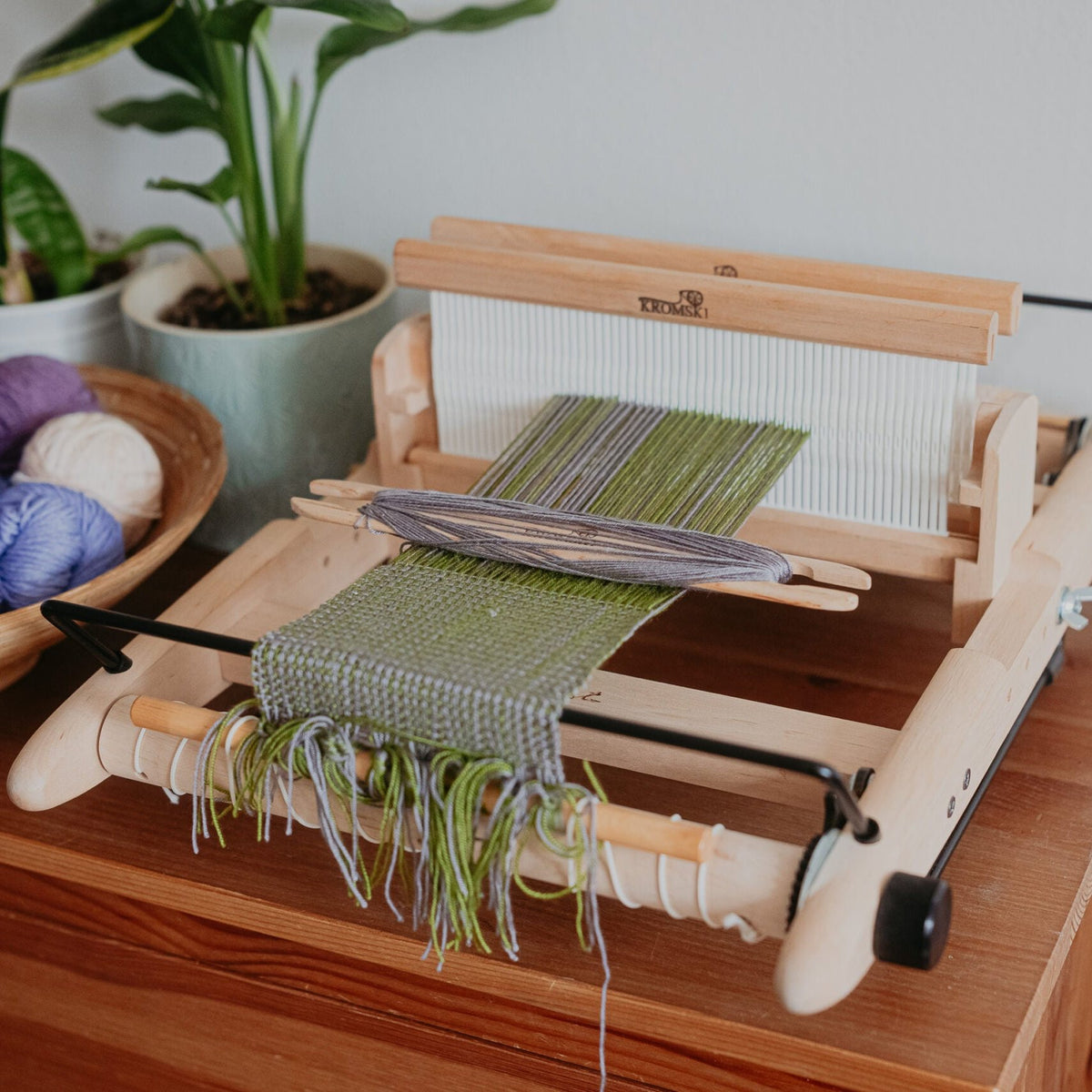Kromski Presto Rigid Heddle Loom | Wild Hand